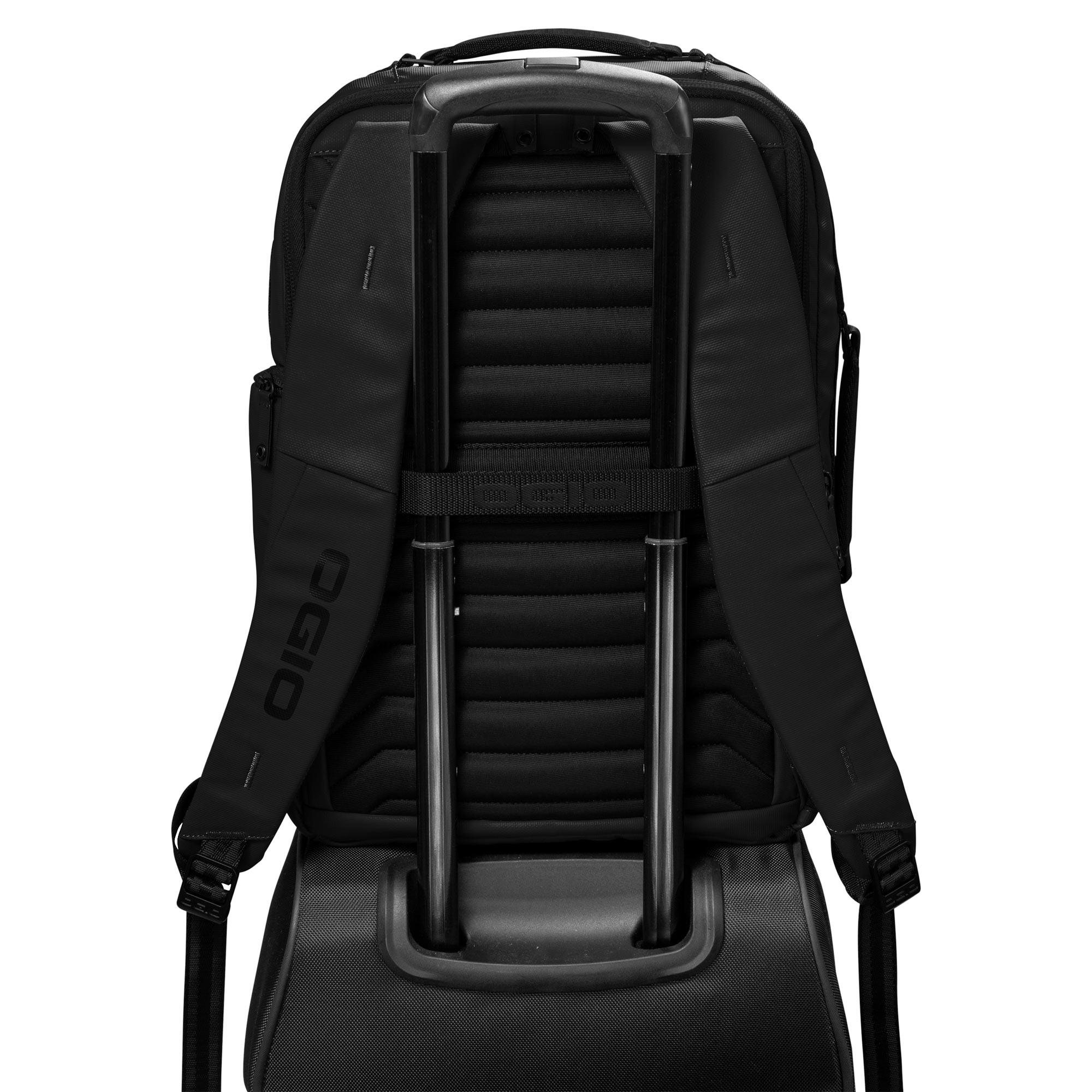 OGIO 91012 Commuter XL Pack - Blacktop | Full Source